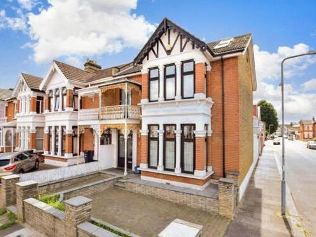 6 Bedroom End Of Terrace House For Sale In Ilford