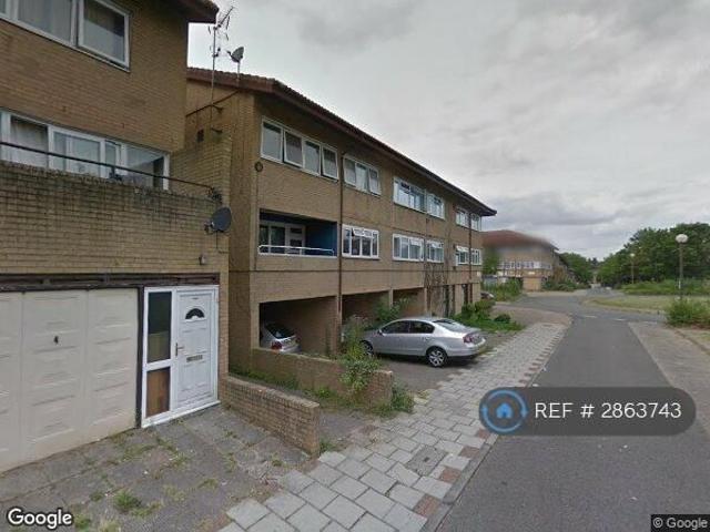 6 bedroom end of terrace house to rent