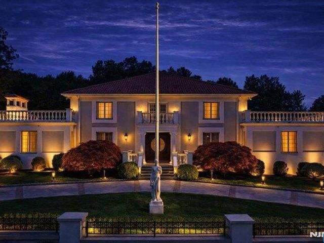 6 bedroom, Englewood Cliffs NJ 07632 LS101573921