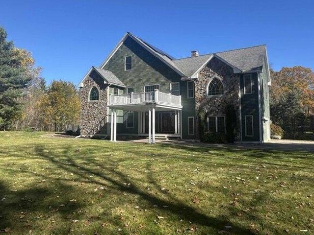 6 bedroom, East Kingston NH 03827 102029553