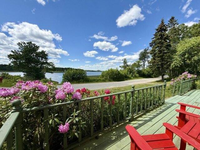 6 bedroom, Eastport ME 04631 104541259