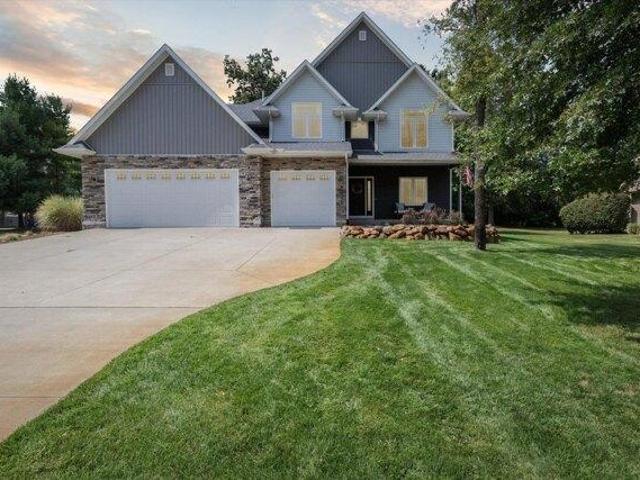 6 bedroom, Edwardsburg MI 49112 88099625