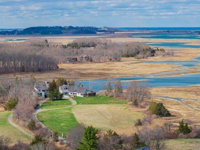 6 bedroom, Essex MA 01929 102594589