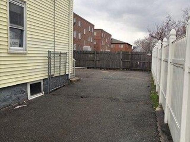 6 bedroom, Everett MA 02149 LS102584548