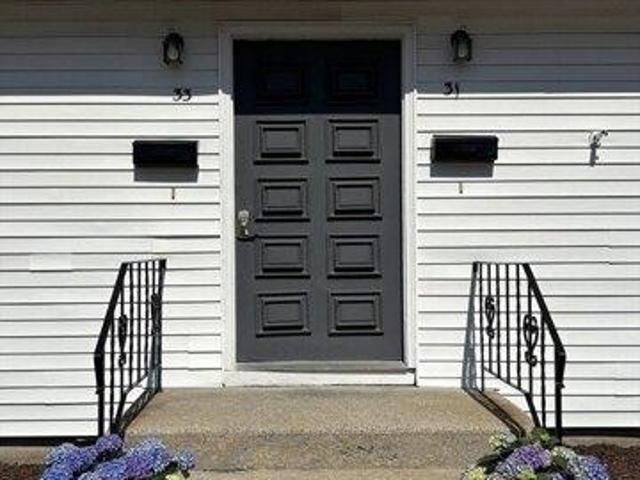 6 bedroom, Foxboro MA 02035 105059129