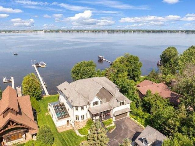 6 bedroom, Forest Lake MN 55025 LS93010622