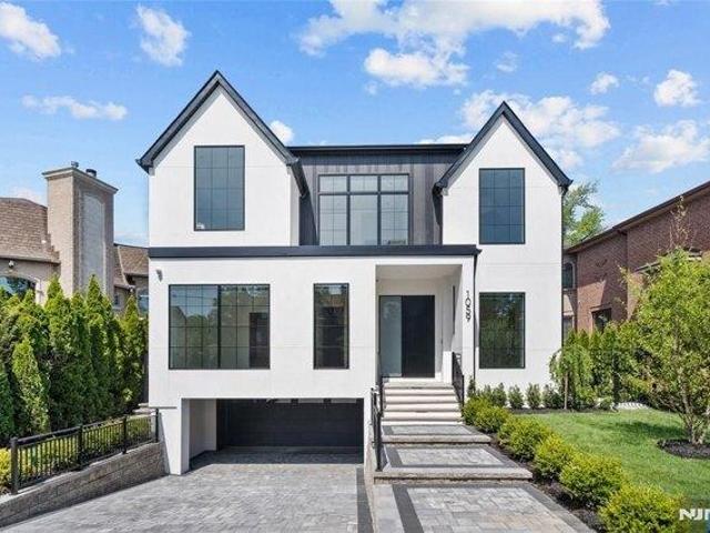 6 bedroom, Fort Lee NJ 07024 88161644