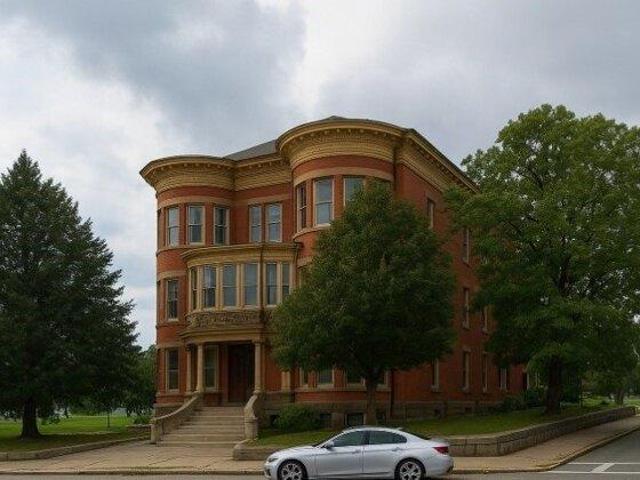 6 bedroom, Fall River MA 02723 LS102317428
