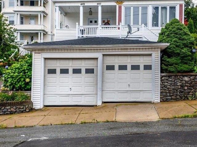 6 bedroom, Fall River MA 02720 105093157