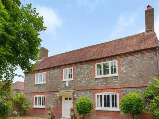 6 Bedroom Farm House For Sale In Hayling Island