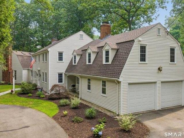 6 bedroom, Farmington CT 06032 104848199