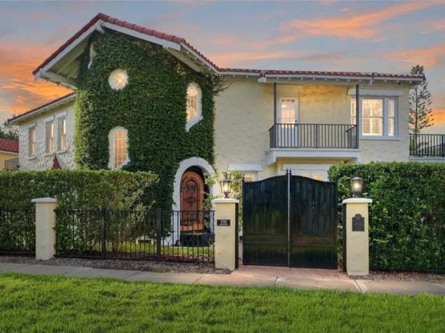 6 bedroom, FL FL 33606 102579033