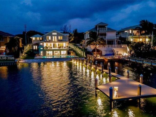 6 bedroom, FL FL LS100902096