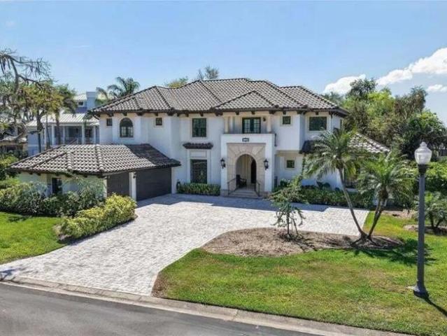 6 bedroom, FL FL LS102395880