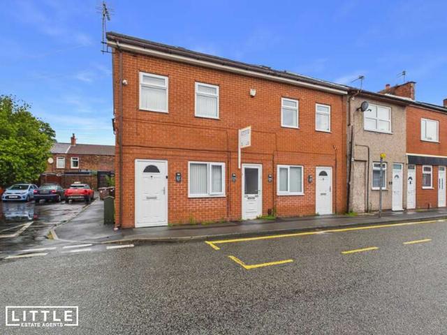 6 Bedroom Flat