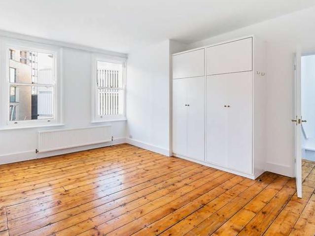 6 Bedroom Flat