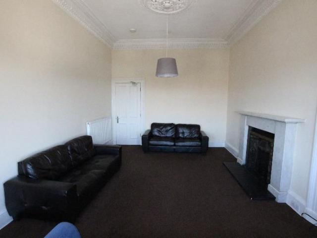 6 bedroom flat to rent