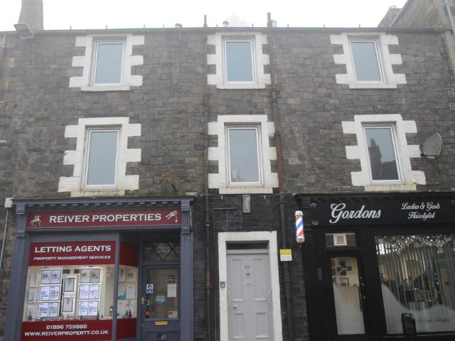 6 bedroom flat to rent