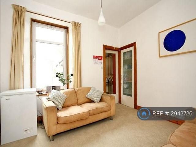 6 bedroom flat to rent