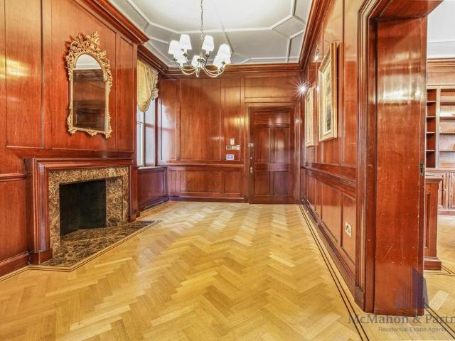 6 bedroom flat to rent