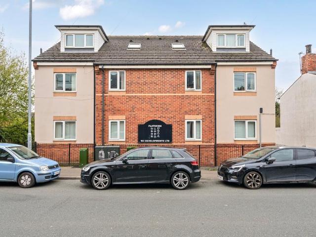 6 bedroom flat for sale