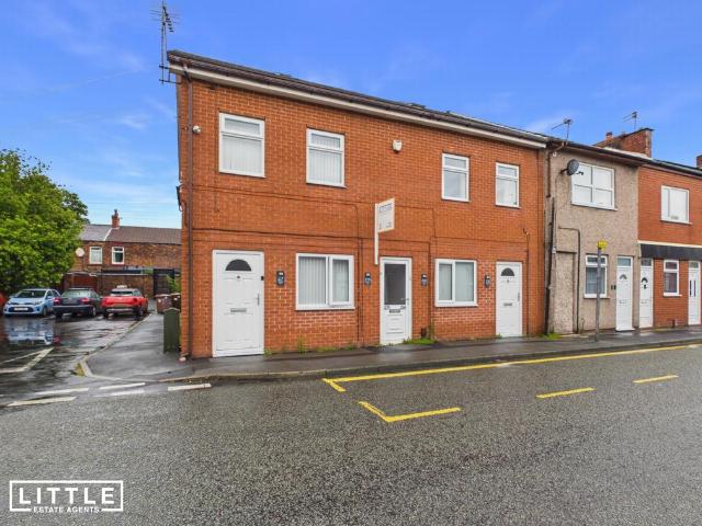 6 bedroom flat for sale