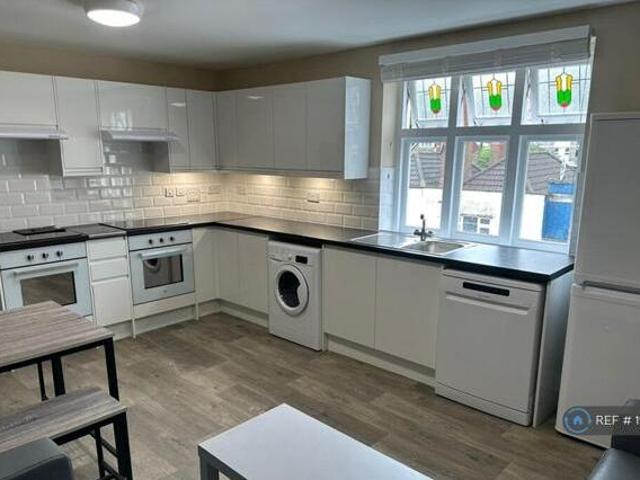 6 Bedroom Flat For Rent In Bristol