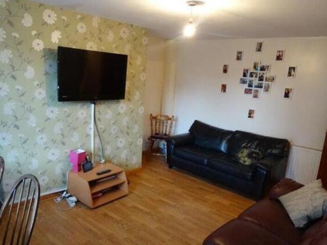 6 Bedroom Flat For Rent In Headingley