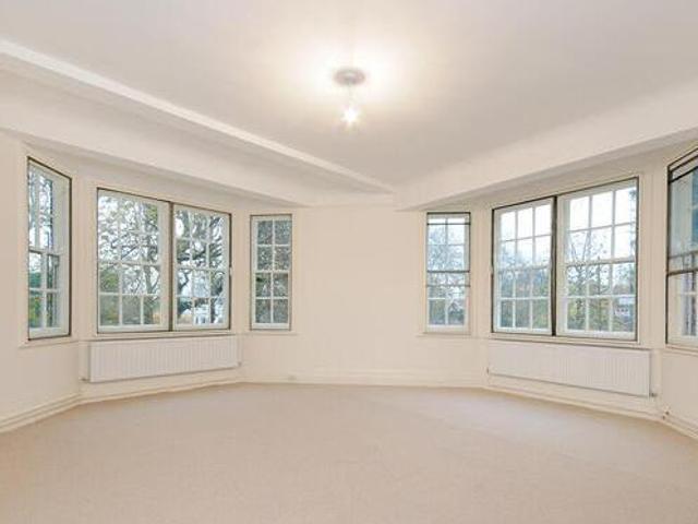 6 Bedroom Flat For Rent In Park Road, London