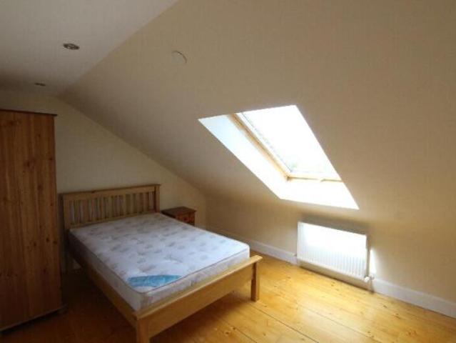 6 bedroom flat for rent in Polwarth Gardens, Polwarth, Edinburgh, EH11
