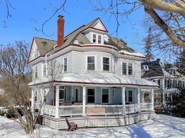 6 bedroom, Franklin NH 03235 103069839