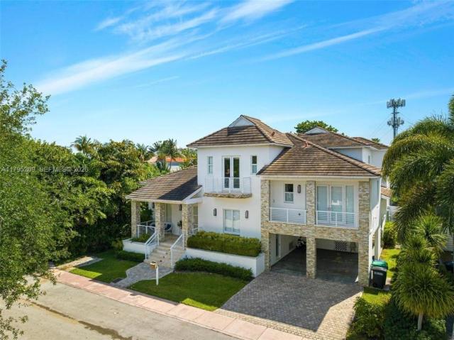 6 bedroom, Key Biscayne FL FL 33149 101829016