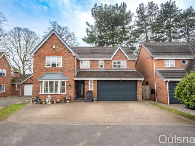 6 Bedroom House