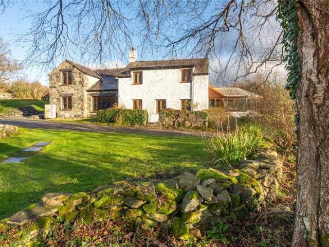 6 Bedroom House