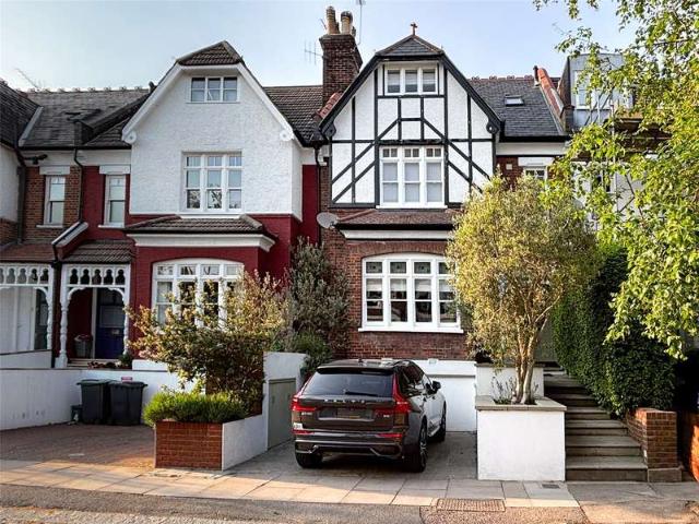 6 Bedroom House
