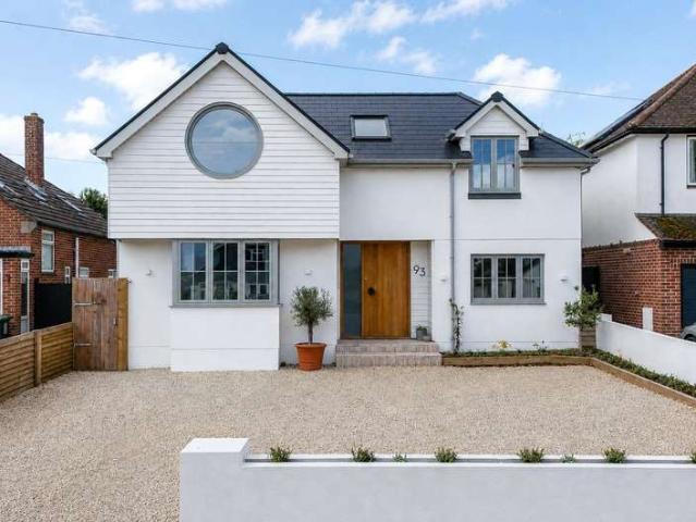 6 Bedroom House