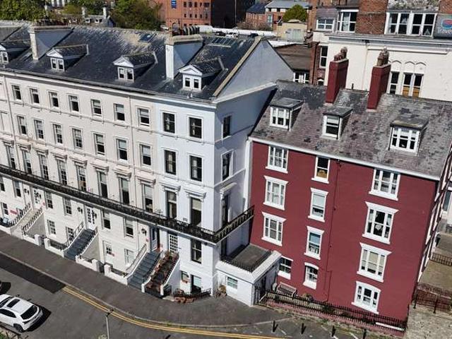 7 Bedroom House