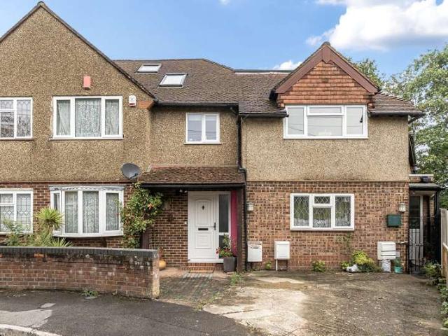 6 Bedroom House