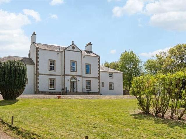 6 Bedroom House