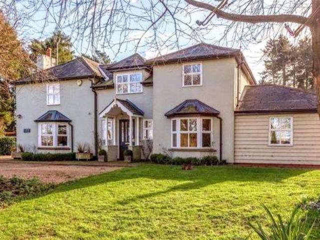 6 Bedroom House