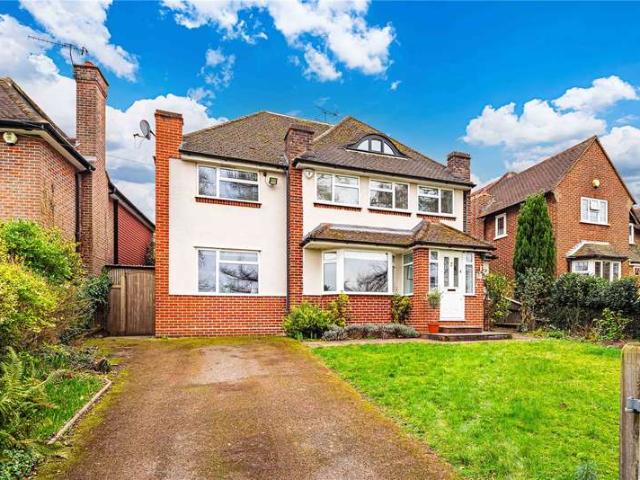 6 Bedroom House