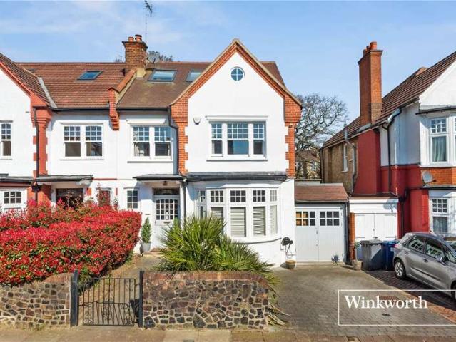 6 Bedroom House