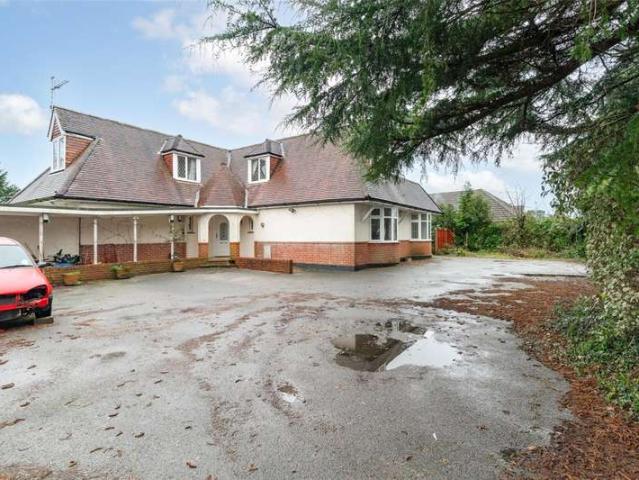 6 Bedroom House