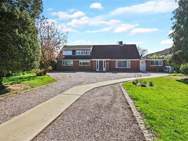 6 Bedroom House