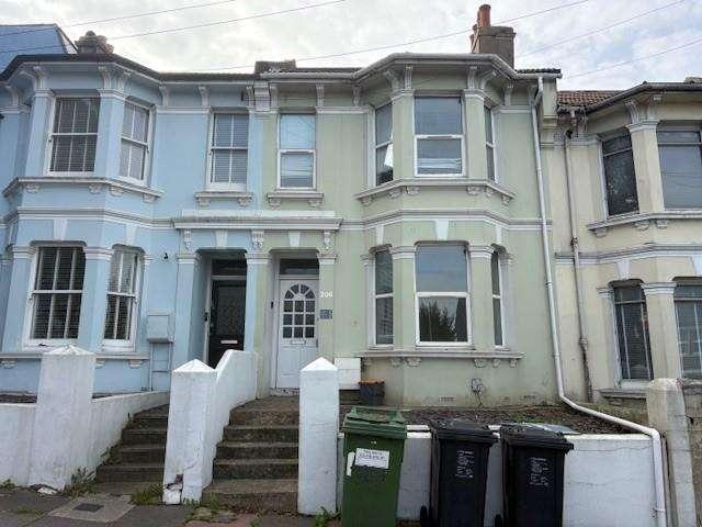 6 Bedroom House