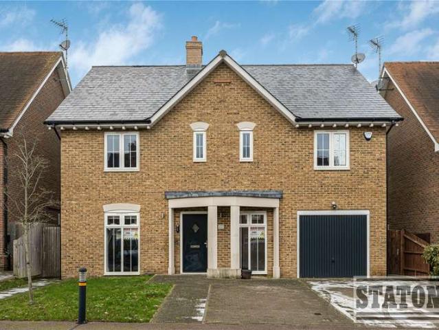 6 Bedroom House