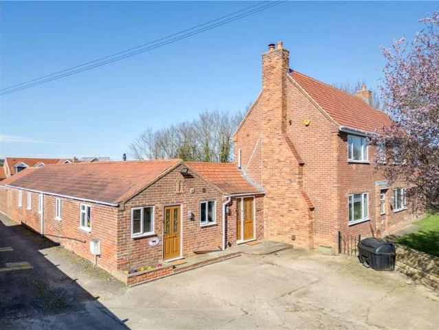 6 Bedroom House