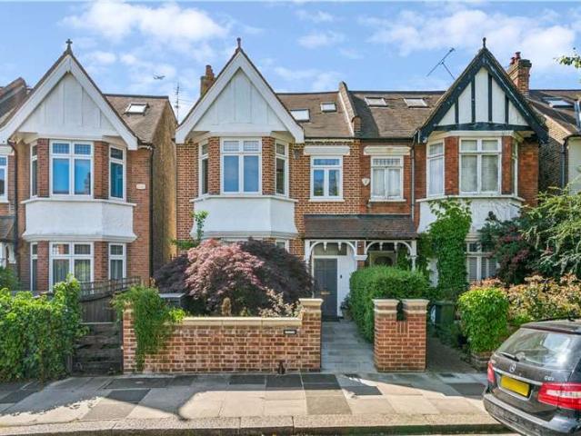 6 Bedroom House