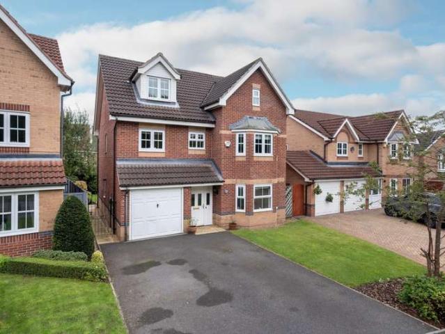 6 Bedroom House