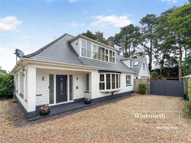6 Bedroom House